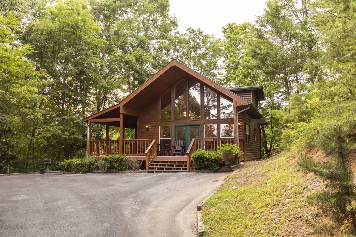 102 M² House ∙ 1 Bedroom ∙ 6 Guests - Gatlinburg, TN