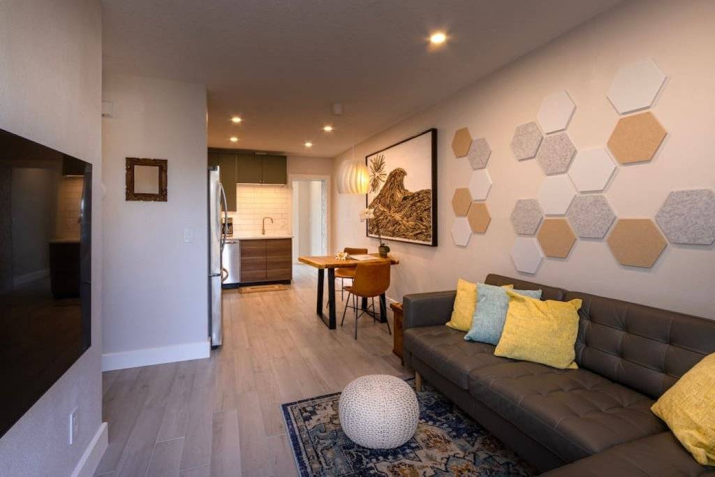 93 M² House ∙ 1 Bedroom ∙ 2 Guests - New Smyrna Beach, FL