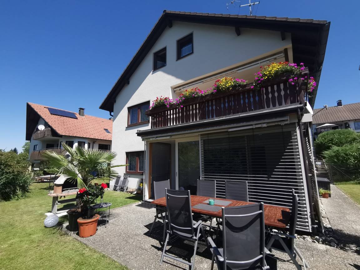 80 M² Appartement ∙ 2 Chambres ∙ 3 Personnes - Illmensee