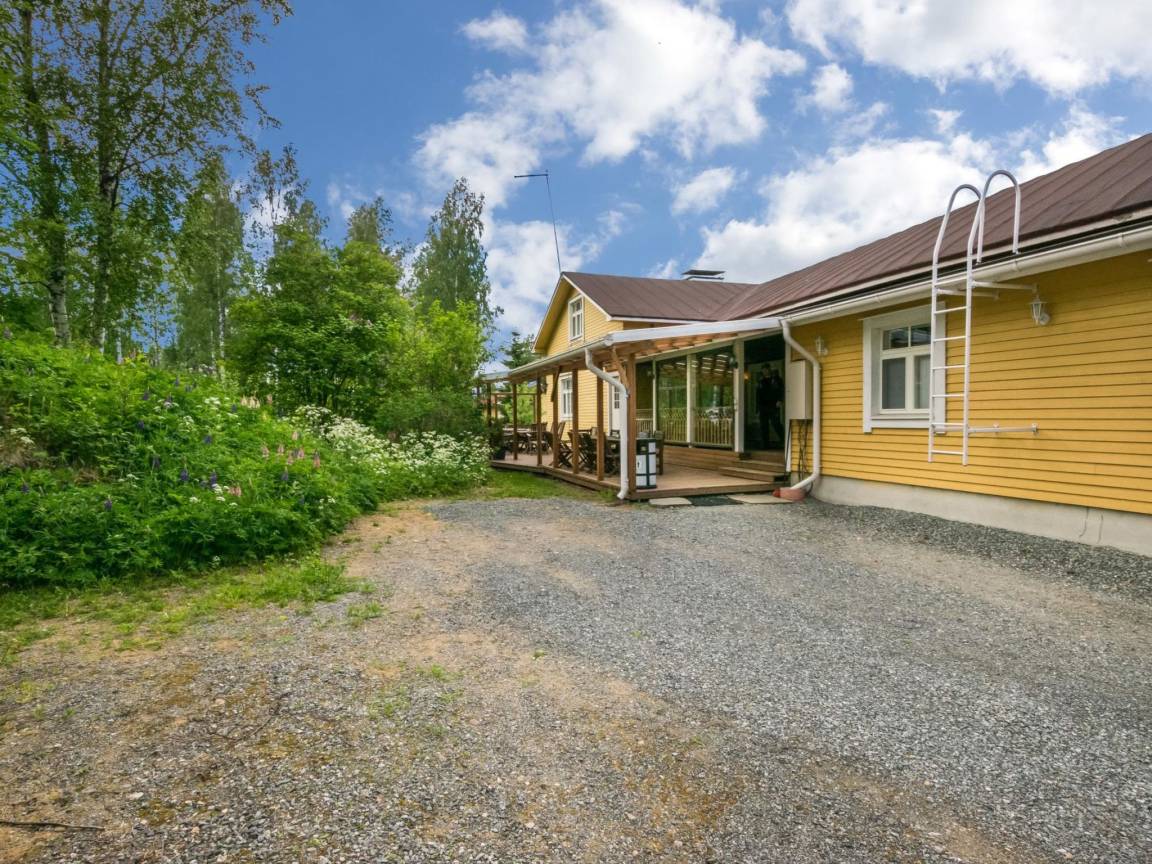 280 M² Talo ∙ 3 Makuuhuonetta ∙ 12 Vierasta - Juva