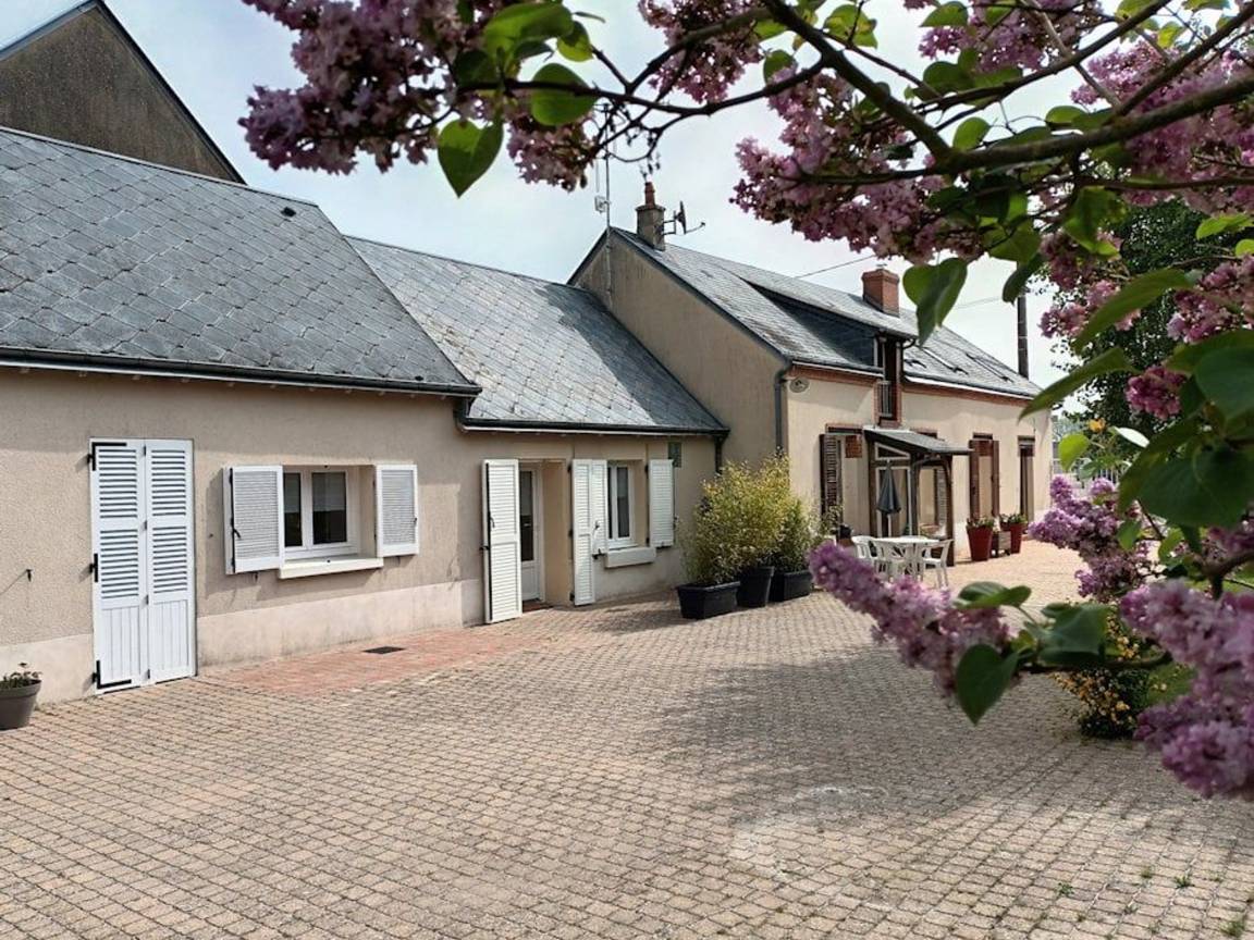 55 M² Cottage ∙ 3 Chambres ∙ 2 Personnes - Artenay