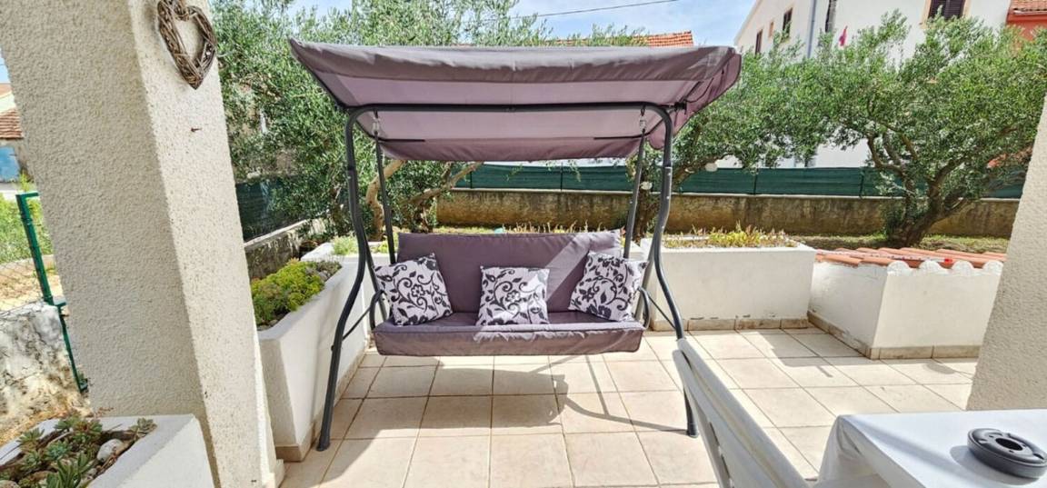 140 M² House ∙ 4 Bedrooms ∙ 8 Guests - Starigrad