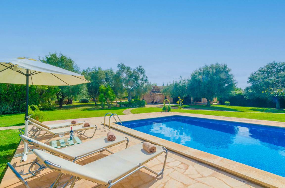120 M² Villa ∙ 2 Slaapkamers ∙ 4 Gasten - Algaida