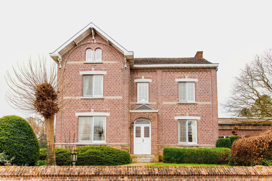 200 M² Villa ∙ 5 Bedrooms ∙ 13 Guests - Bilzen