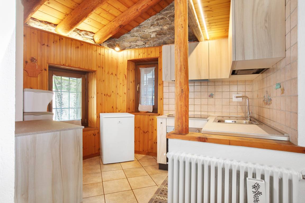 65 M² Huis ∙ 2 Slaapkamers ∙ 6 Gasten - Champoluc