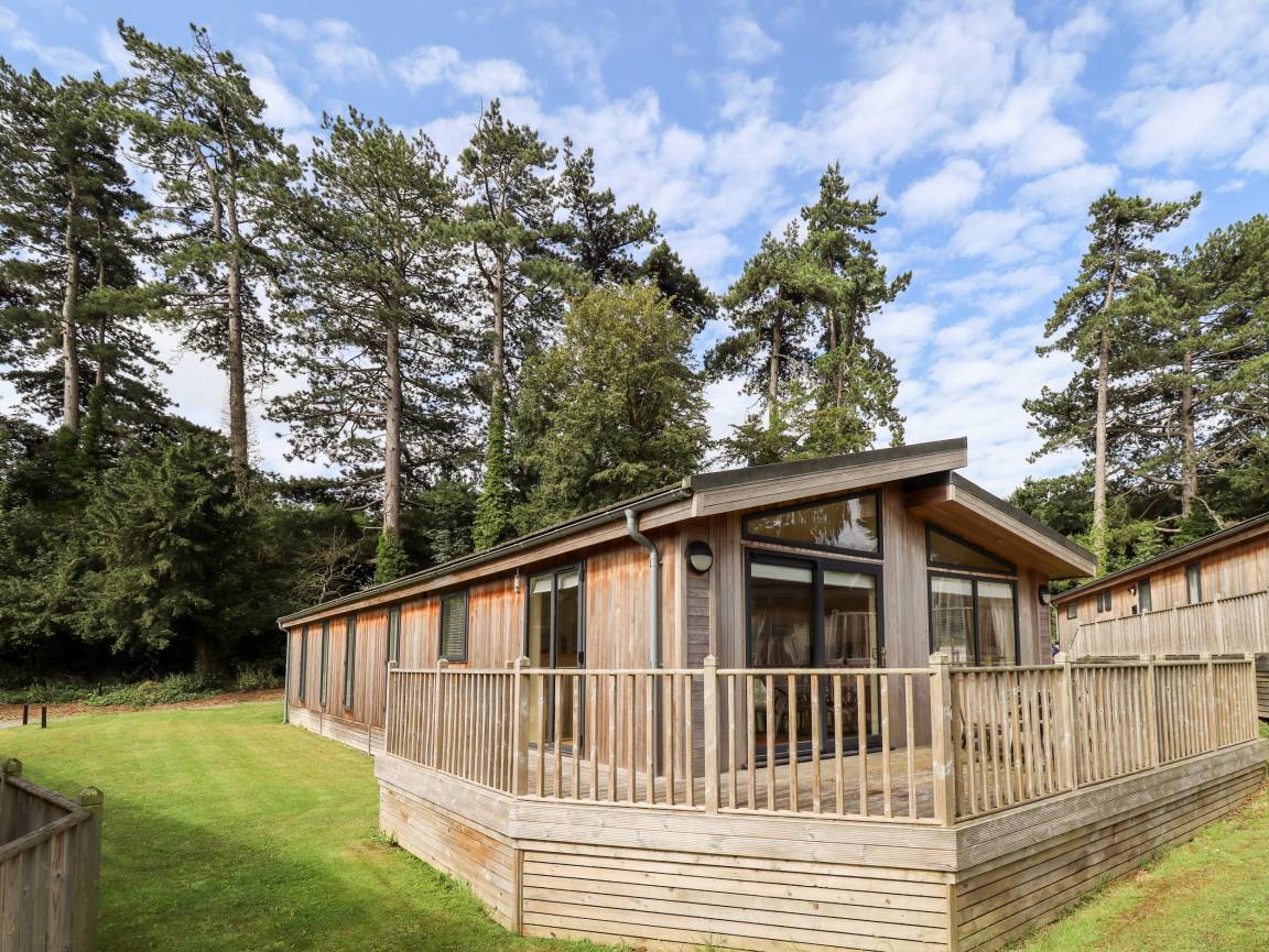 Cottage ∙ 4 Bedrooms ∙ 7 Guests - Louth