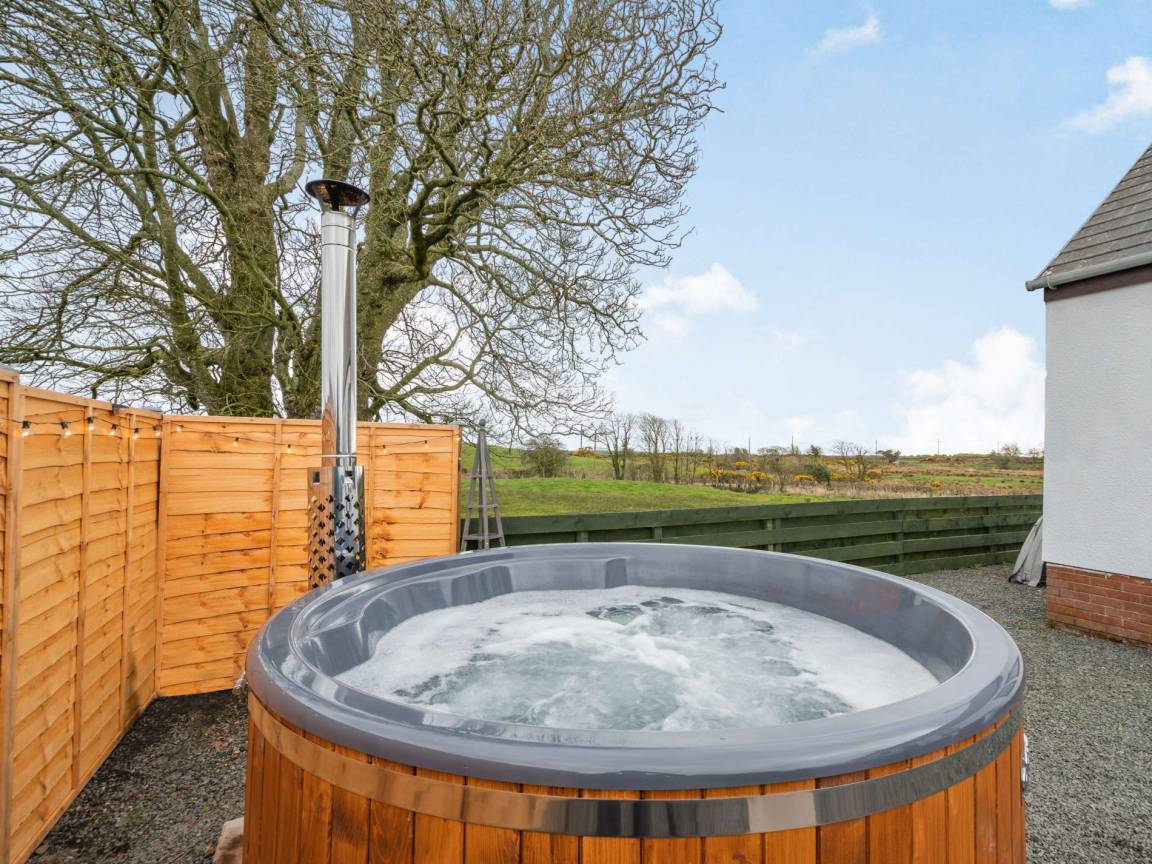 Cottage ∙ 3 Bedrooms ∙ 6 Guests - Scotland