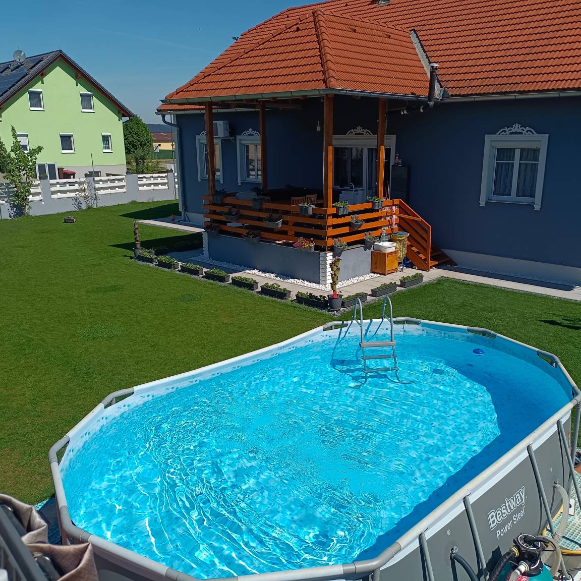 180 M² Ferienhaus ∙ 2 Schlafzimmer ∙ 4 Gäste - Gemeinde Hollabrunn