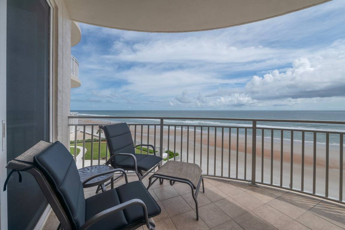 228 M² House ∙ 3 Bedrooms ∙ 10 Guests - Daytona Beach