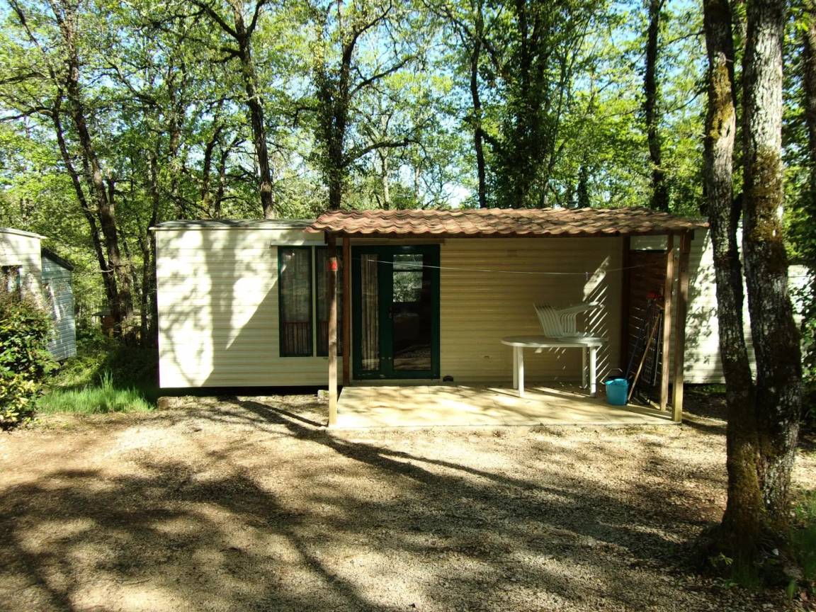 35 M² Mobil-home ∙ 2 Chambres ∙ 5 Personnes - Collonges-la-Rouge