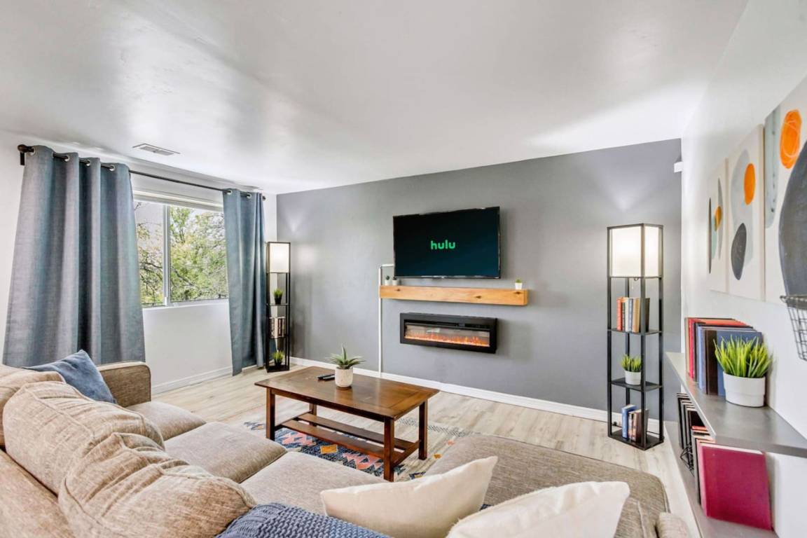 89 M² Apartment ∙ 2 Bedrooms ∙ 5 Guests - Salt Lake City, UT