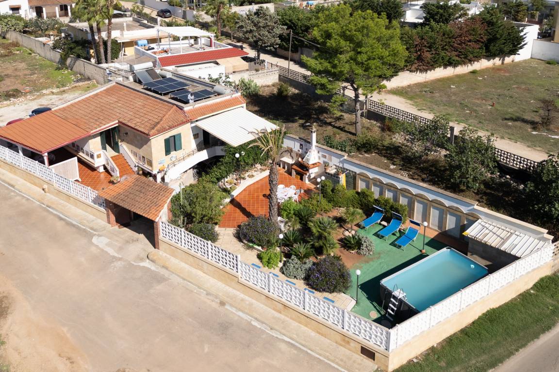 120 M² Villa ∙ 2 Habitaciones ∙ 7 Huéspedes - Porto Cesareo