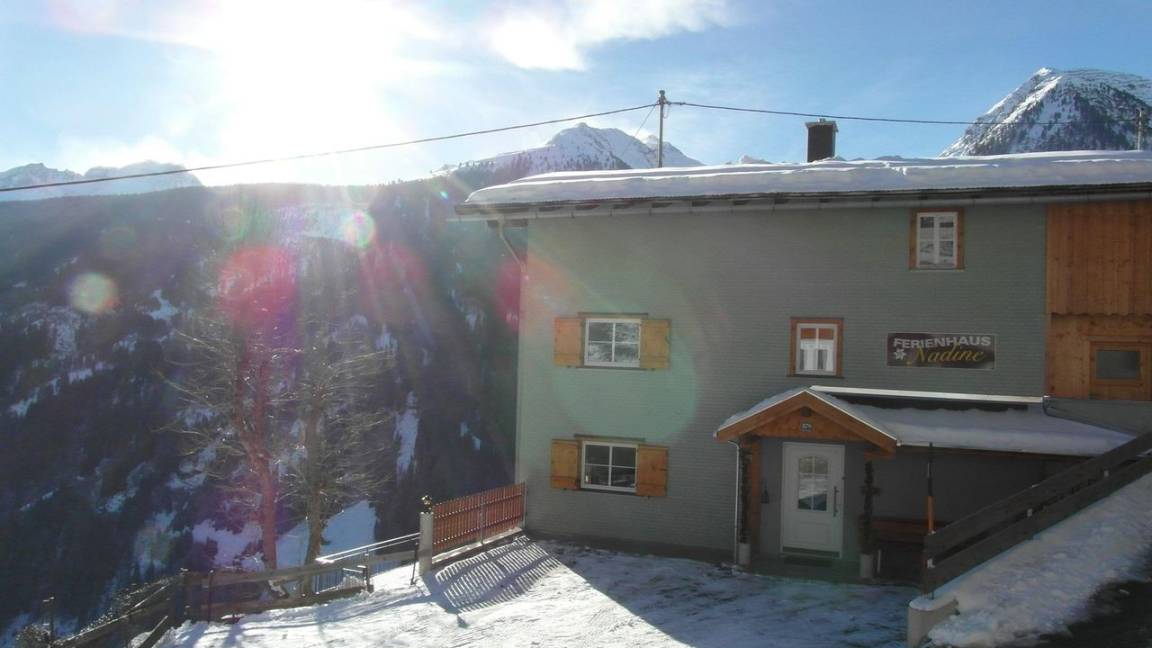 150 M² House ∙ 4 Bedrooms ∙ 12 Guests - Samnaun