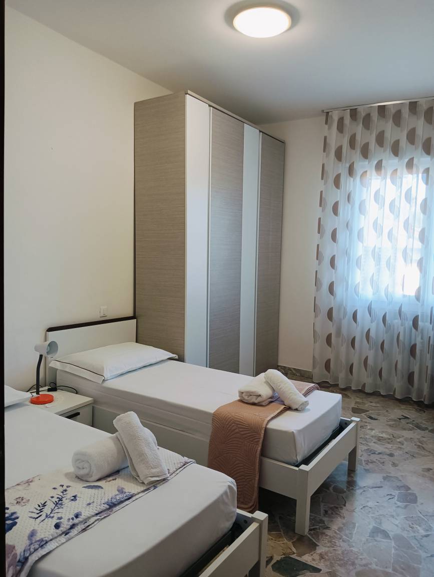 128 M² Apartamento ∙ 4 Habitaciones ∙ 10 Huéspedes - Venecia
