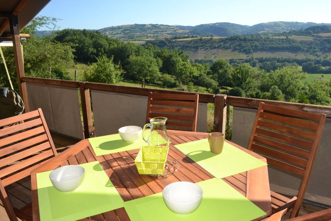 35 M² Camping ∙ 2 Chambres ∙ 5 Personnes - Aveyron