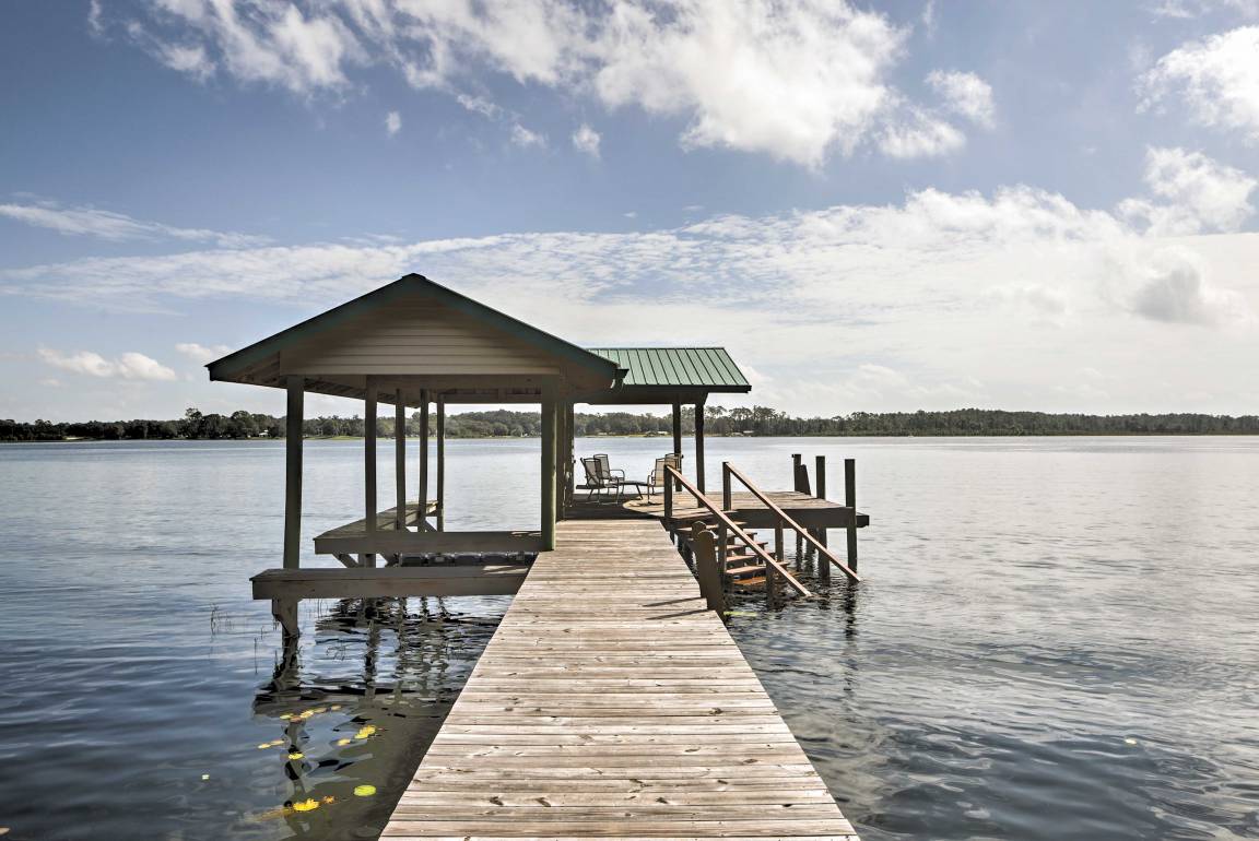 139 M² House ∙ 3 Bedrooms ∙ 10 Guests - Crescent City, FL
