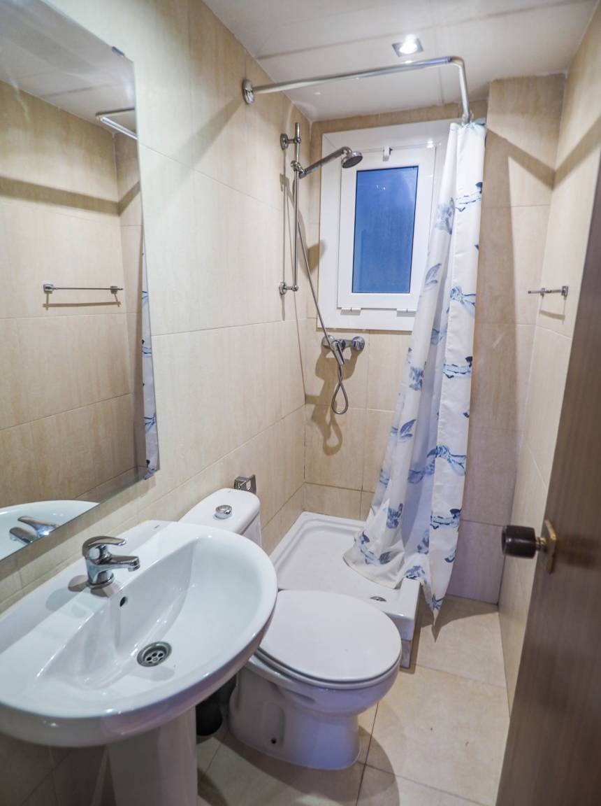 80 M² Apartment ∙ 3 Bedrooms ∙ 6 Guests - Sitges