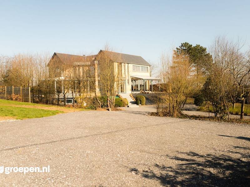 Maison De Vacances ∙ 6 Chambres ∙ 14 Personnes - Dinant