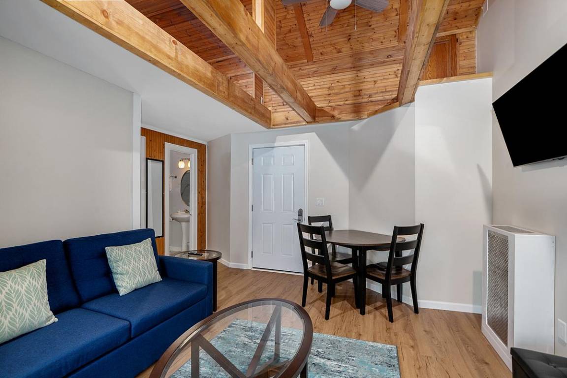 42 M² Ferienwohnung ∙ 1 Schlafzimmer ∙ 4 Gäste - Holland, MI