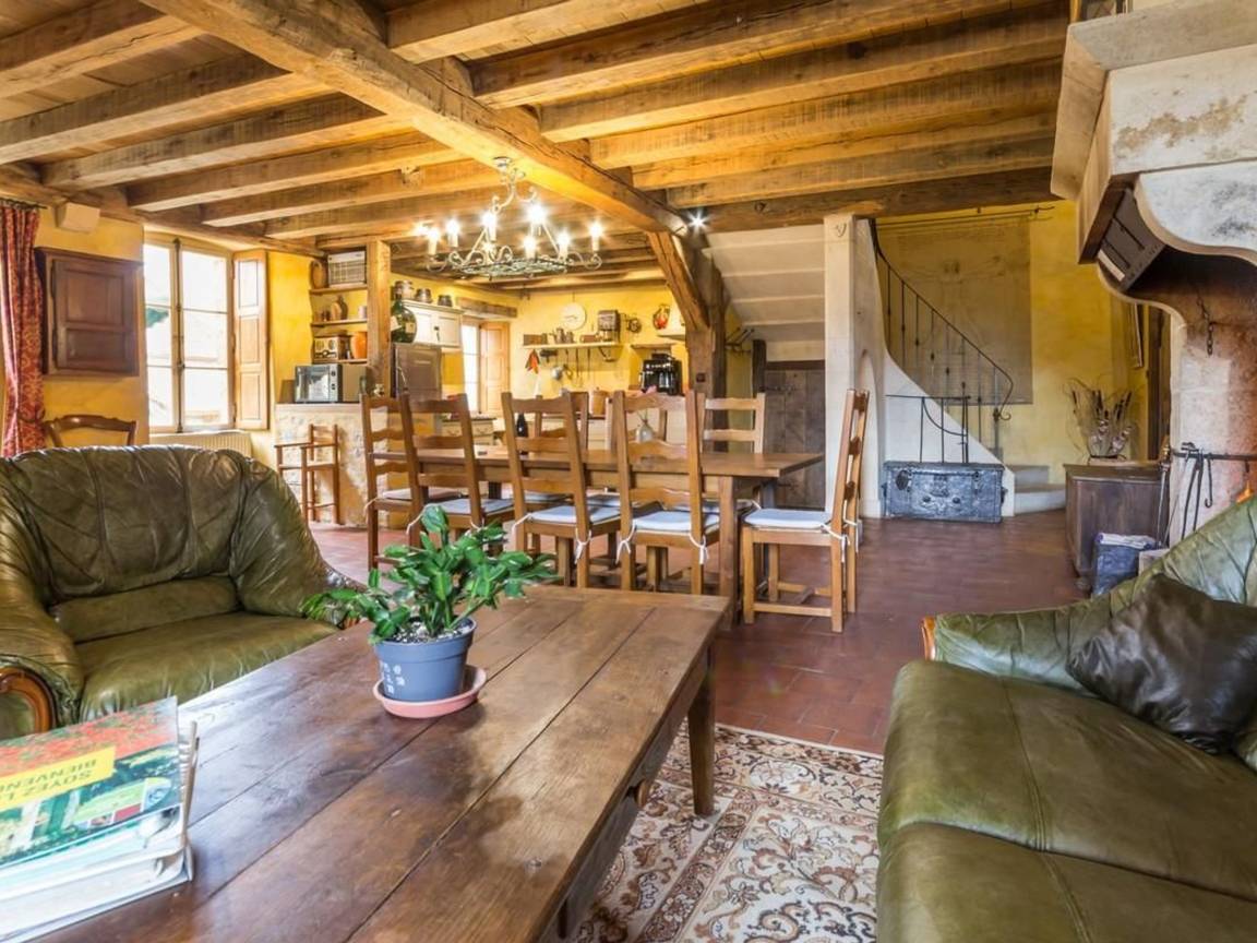 220 M² Cottage ∙ 4 Chambres ∙ 8 Personnes - Semur-en-Auxois