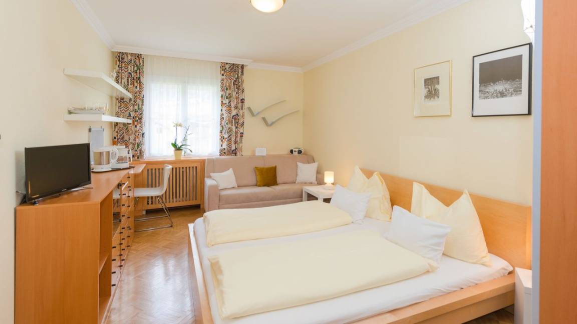 23 M² Hotel ∙ 1 Bedroom ∙ 2 Guests - Schladming