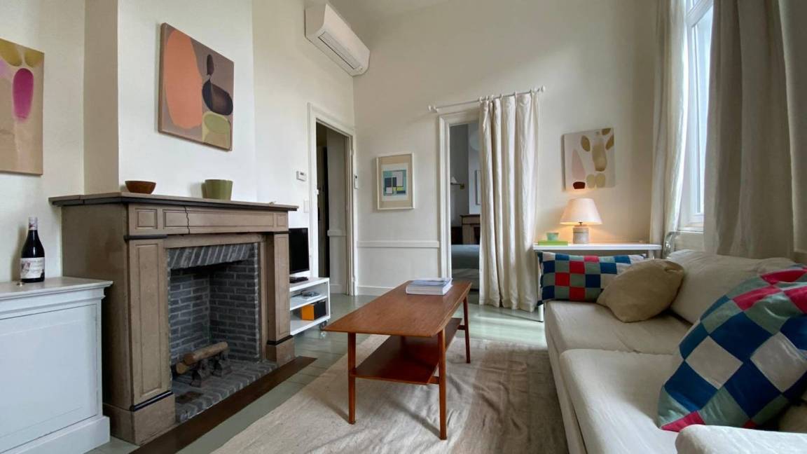 30 M² Huoneisto ∙ 1 Makuuhuone ∙ 1 Vieras - Ixelles