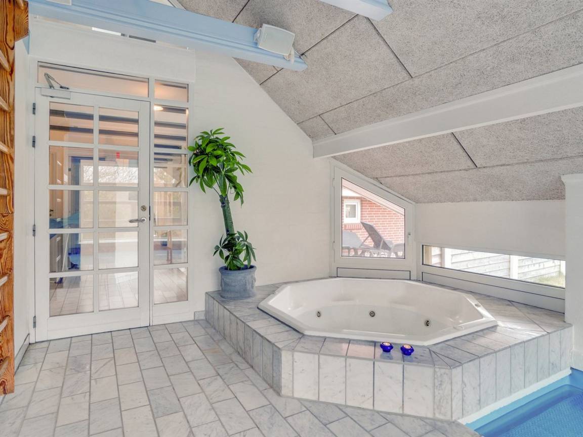 225 M² Maison De Vacances ∙ 5 Chambres ∙ 12 Personnes - Blåvand