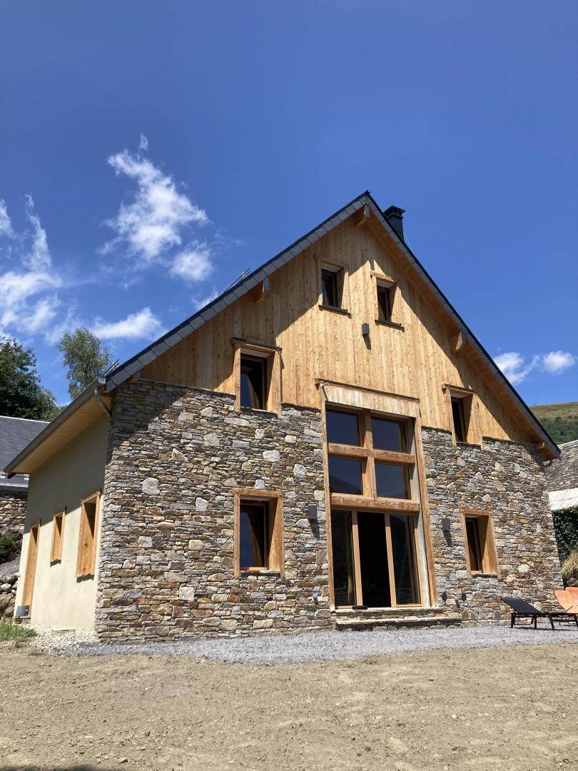 145 M² Gîte ∙ 5 Chambres ∙ 12 Personnes - Loudenvielle