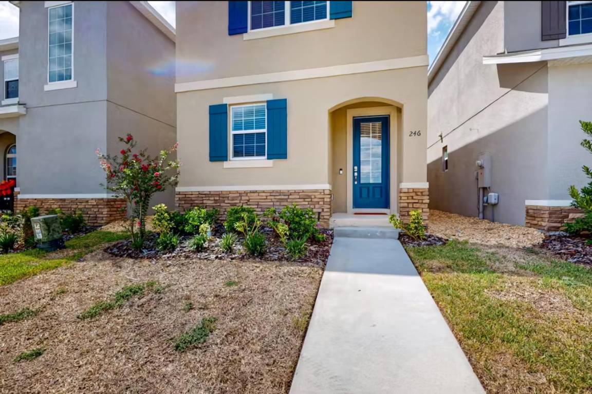 251 M² Casa ∙ 3 Habitaciones ∙ 6 Huéspedes - Davenport, FL