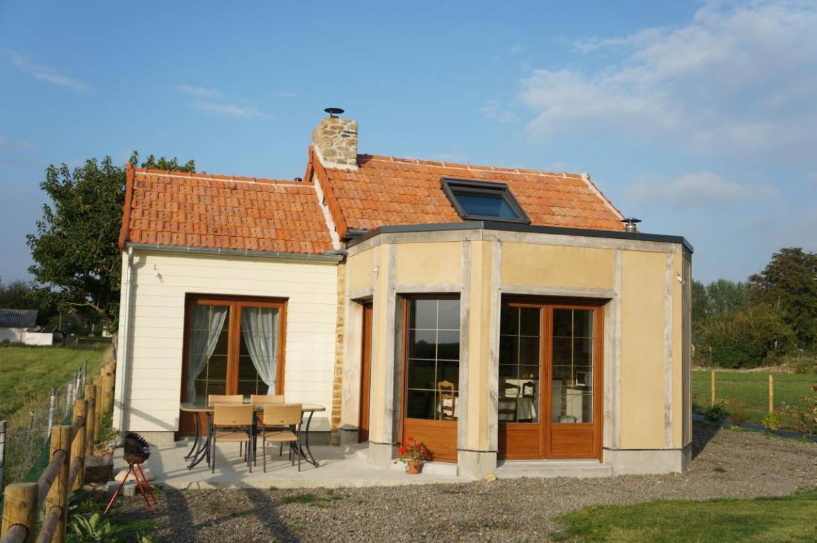 62 M² Gîte ∙ 2 Chambres ∙ 4 Personnes - Avranches