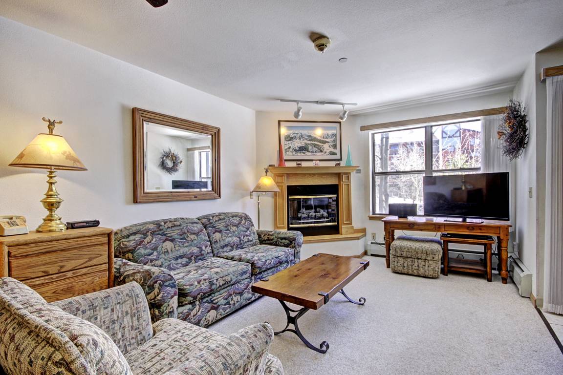 Condo ∙ 4 Guests - Breckenridge, CO