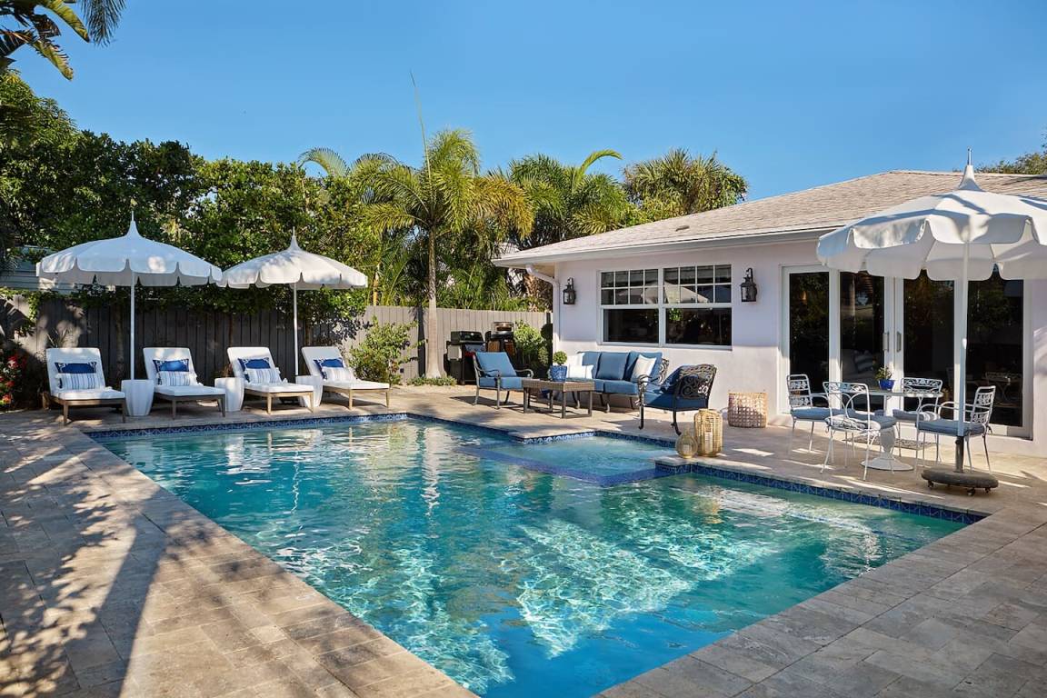 159 M² House ∙ 3 Bedrooms ∙ 8 Guests - Delray Beach, FL