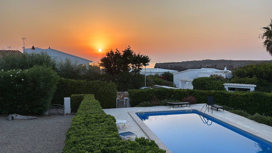 100 M² Chalet ∙ 3 Habitaciones ∙ 5 Huéspedes - Minorque