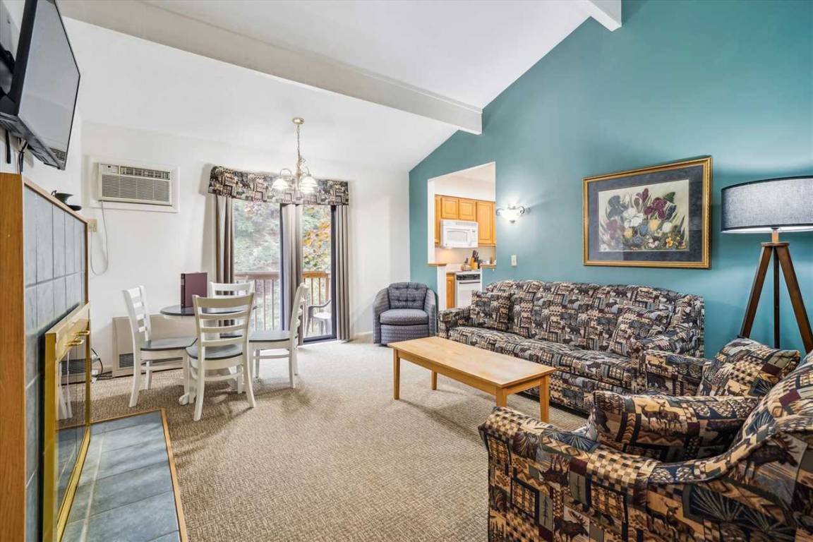 Hotel ∙ 1 Bedroom ∙ 4 Guests - Woodstock, VT