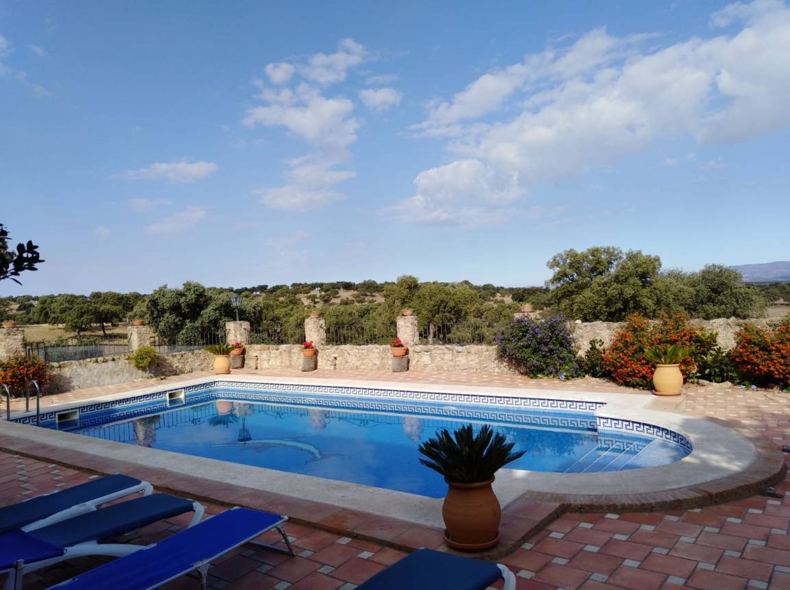 150 M² Casa ∙ 6 Habitaciones ∙ 12 Huéspedes - Villanueva de Córdoba