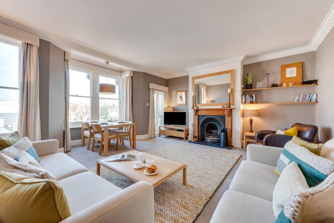 Apartment ∙ 2 Bedrooms ∙ 4 Guests - Southwold