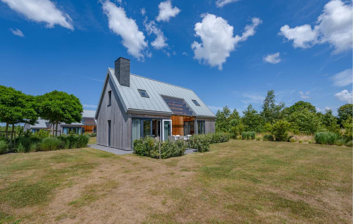 150 M² Ferienhaus ∙ 3 Schlafzimmer ∙ 6 Gäste - De Banjaard