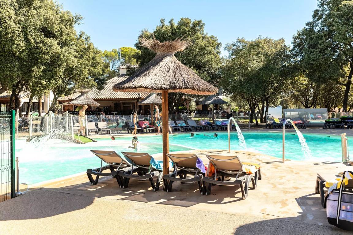 Mobil-home ∙ 1 Chambre ∙ 2 Personnes - Castries