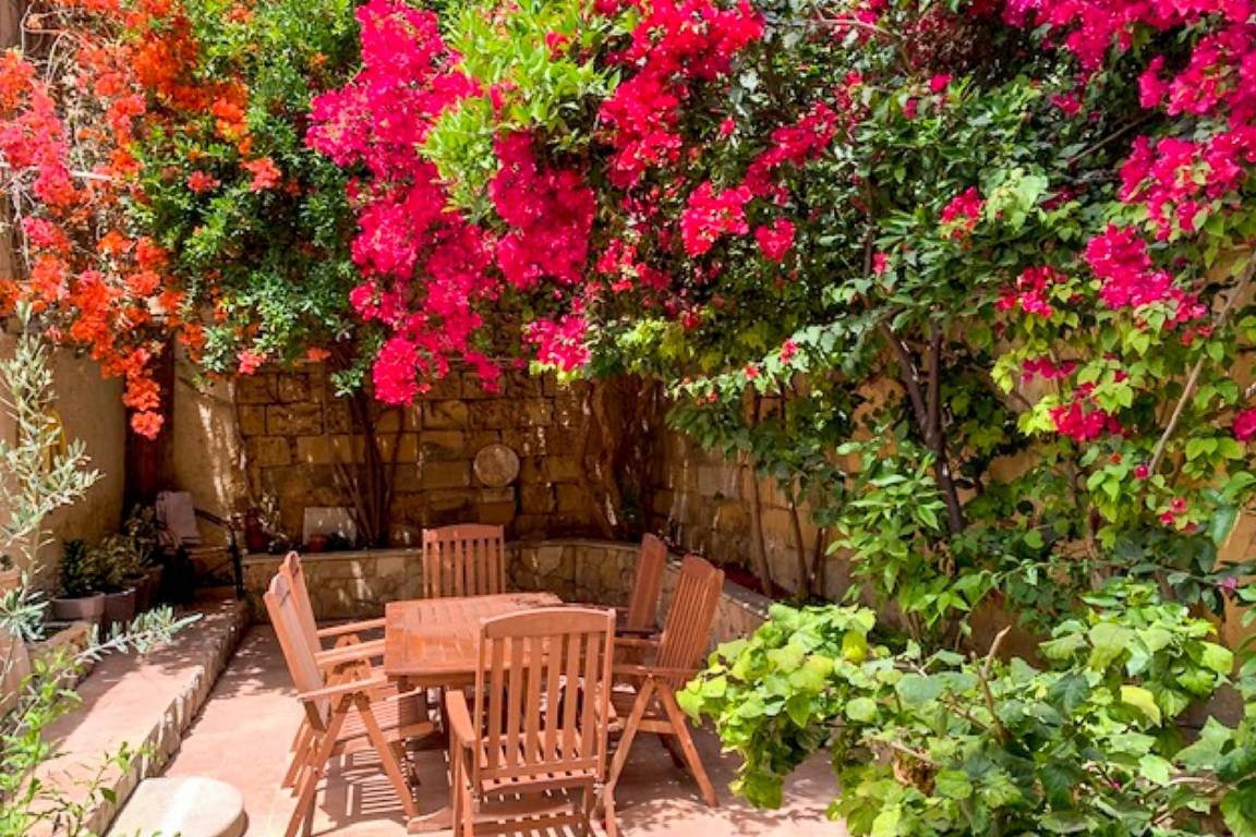 120 M² Hus ∙ 3 Sovrum ∙ 9 Gäster - Valletta