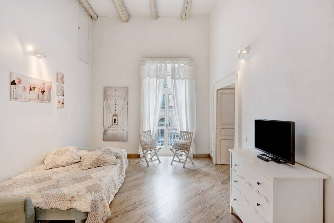 90 M² Aparthotel ∙ 1 Chambre ∙ 7 Personnes - Naples