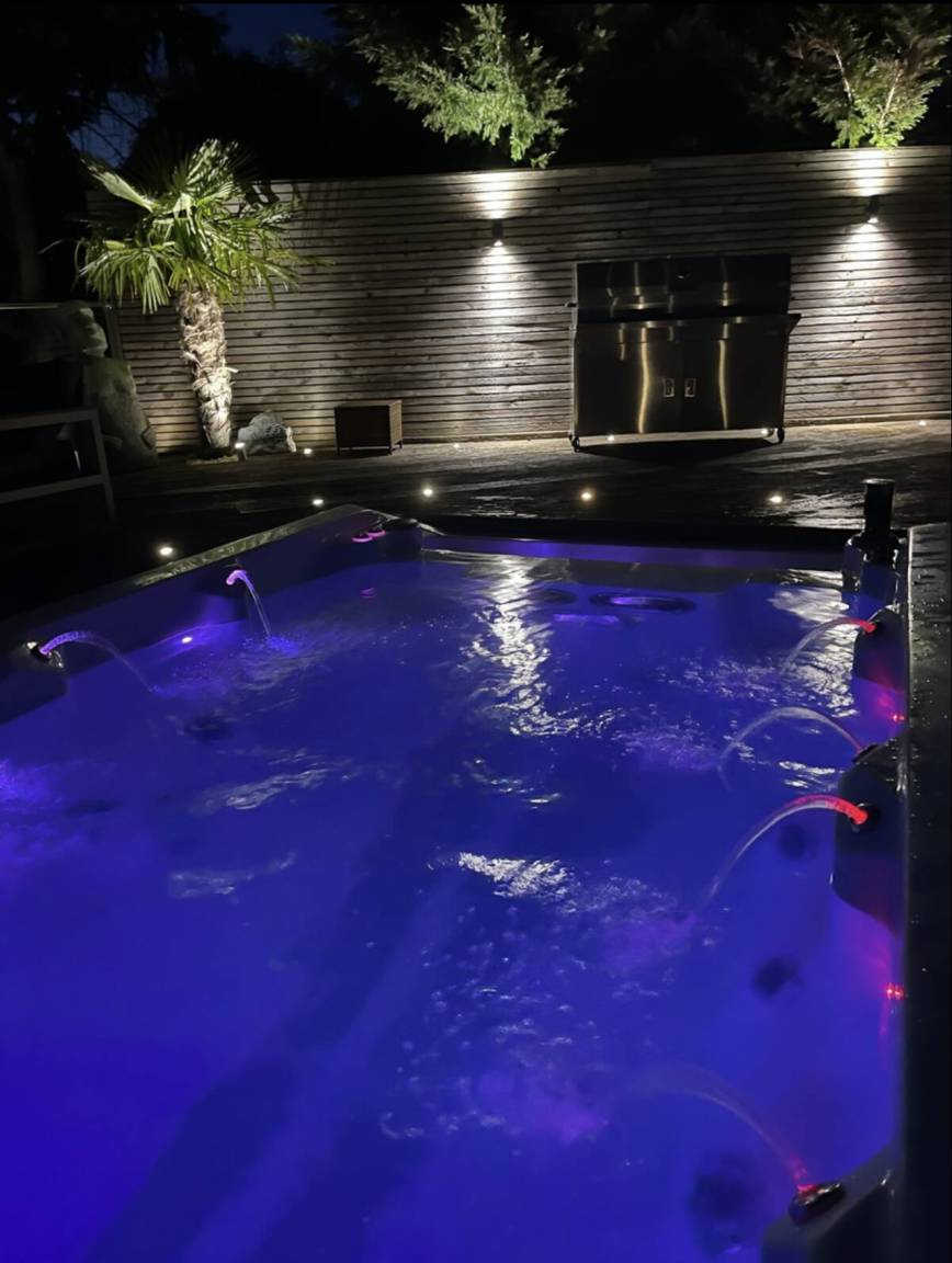 135 M² House ∙ 4 Bedrooms ∙ 8 Guests - Malvern