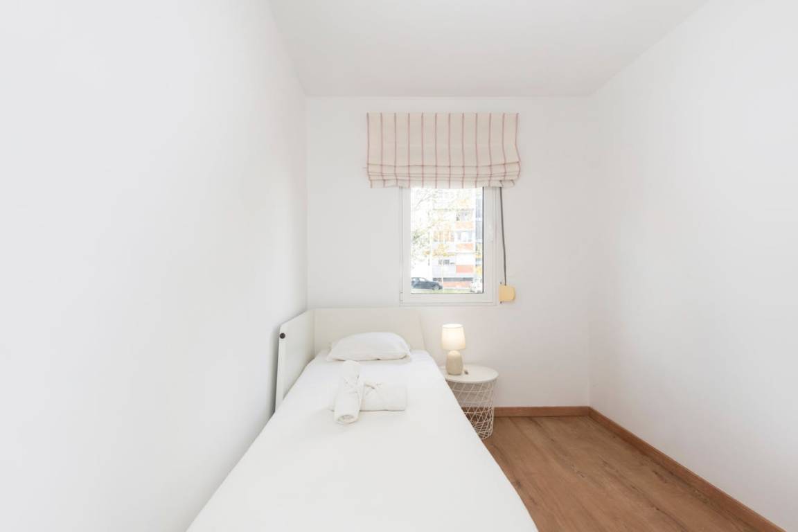 70 M² Apartamento ∙ 2 Quartos ∙ 3 Hóspedes - Póvoa de Santa Iria