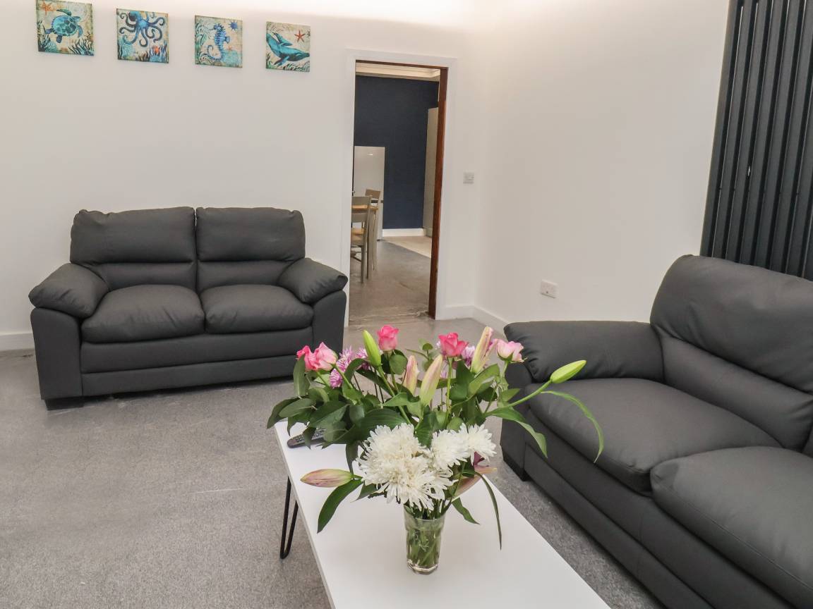 Cottage ∙ 2 Bedrooms ∙ 4 Guests - Flamborough
