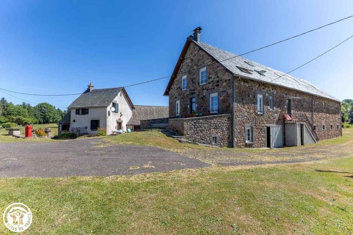 67 M² Gîte ∙ 2 Chambres ∙ 5 Personnes - La Bourboule