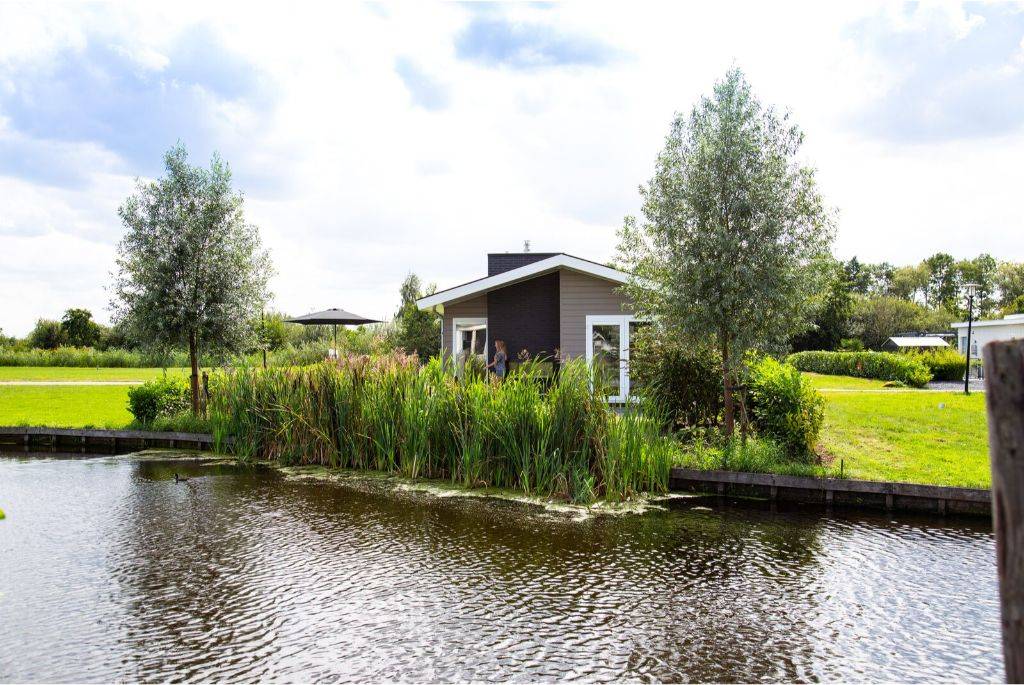 Vakantiepark ∙ 2 Slaapkamers ∙ 6 Gasten - Zuid-Holland