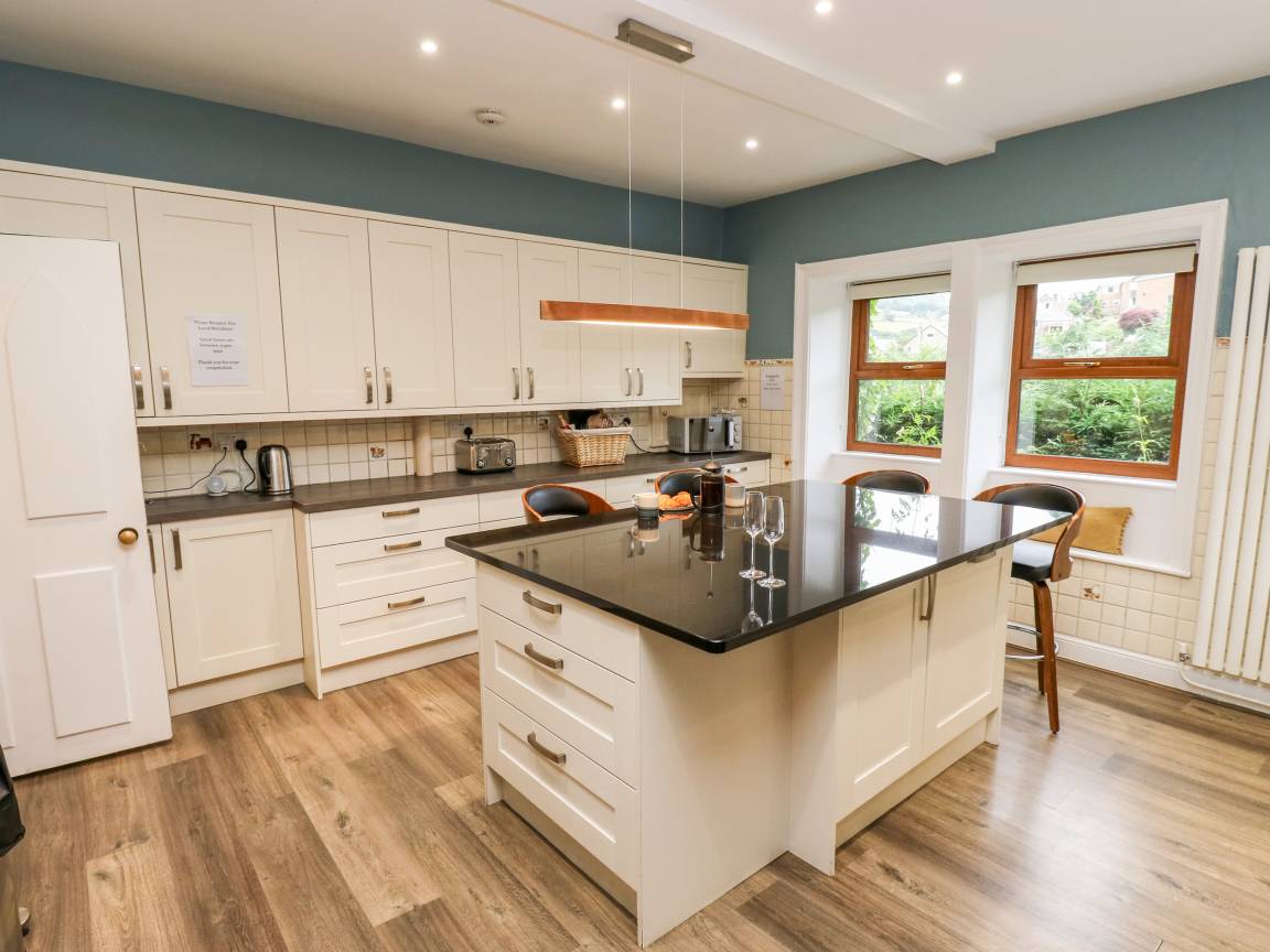 Cottage ∙ 7 Chambres ∙ 15 Personnes - Holmfirth