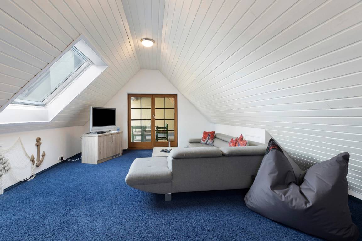 120 M² Apartamento ∙ 3 Quartos ∙ 8 Hóspedes - Singen