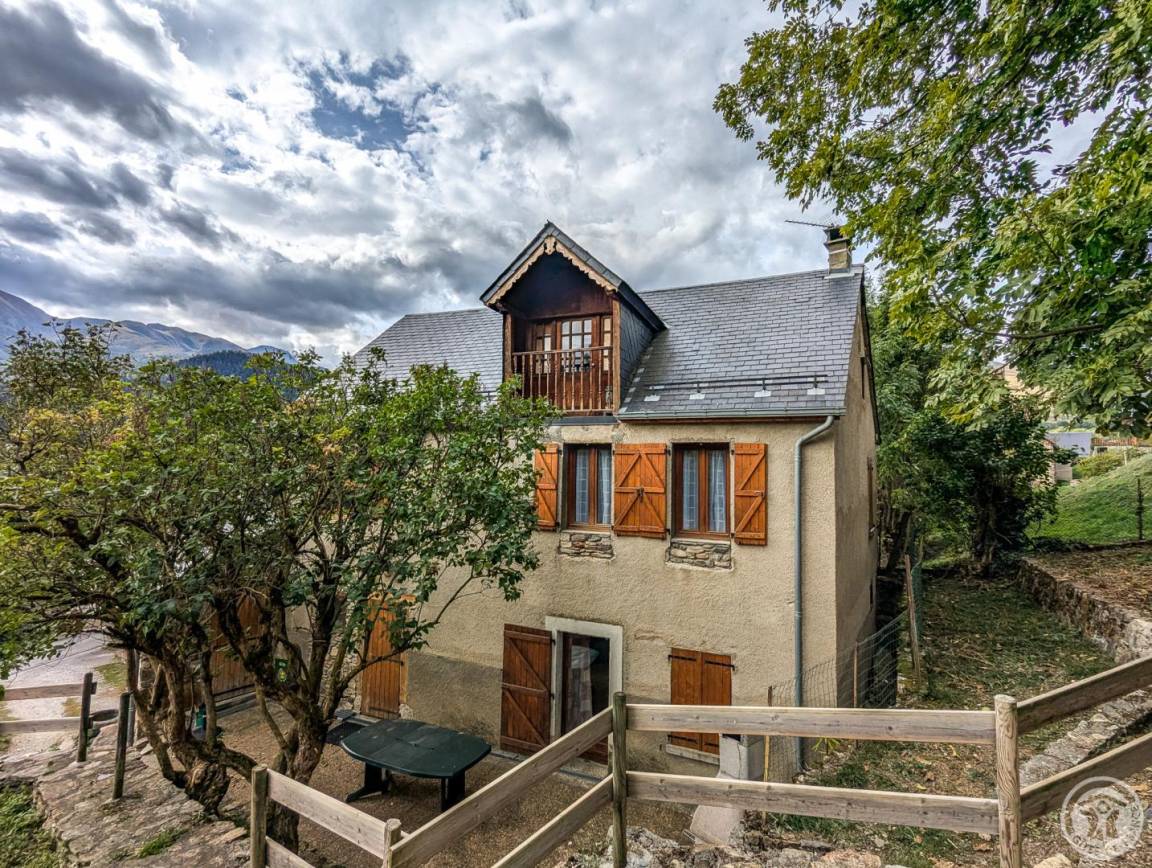 160 M² Gîte ∙ 5 Chambres ∙ 10 Personnes - Loudenvielle