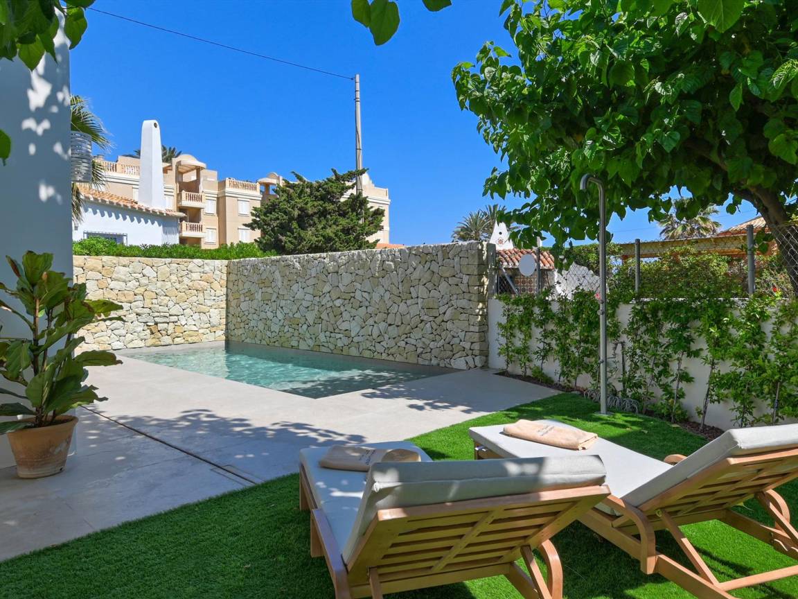 325 M² Villa ∙ 3 Bedrooms ∙ 6 Guests - Dénia