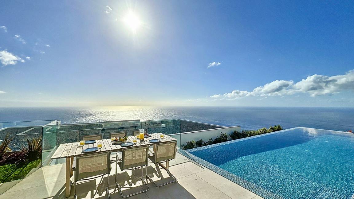 300 M² Maison De Vacances ∙ 4 Chambres ∙ 8 Personnes - Paul do Mar